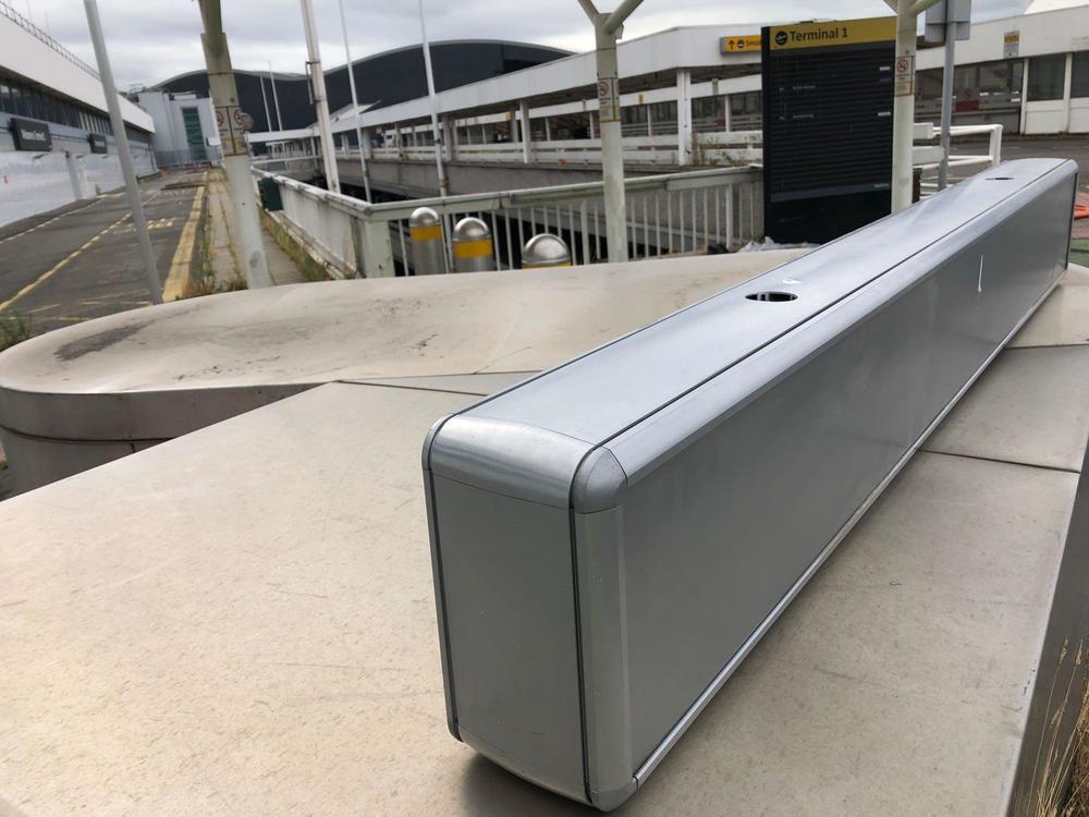 Flight connections' illuminated sign